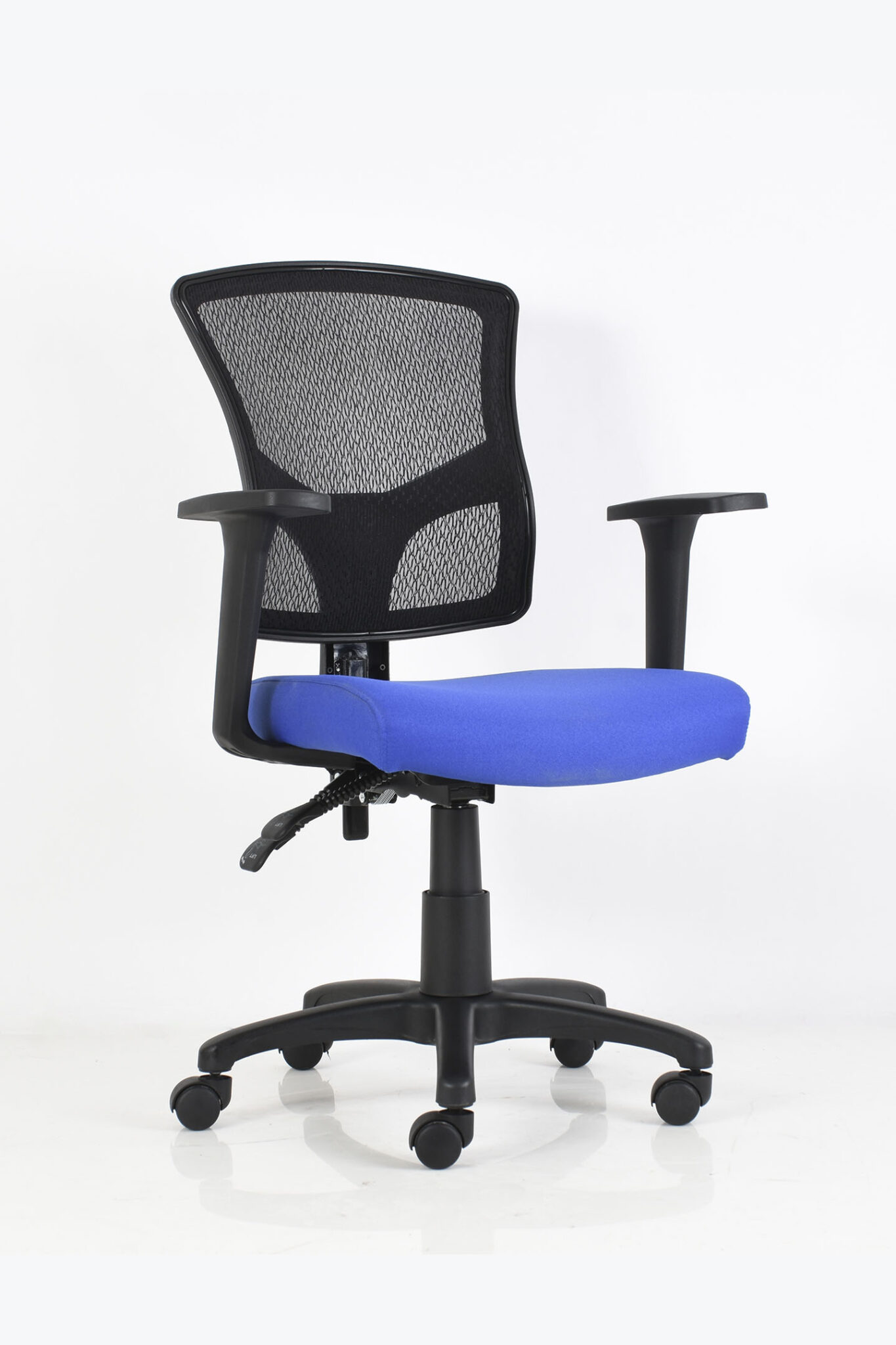 1. Malla – OffiChairs